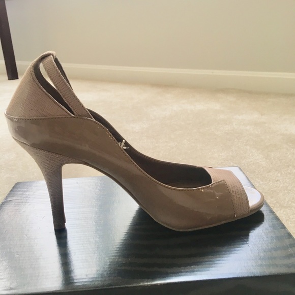 Moda Spana | Shoes | Moda Spana Open Toe Pump | Poshmark